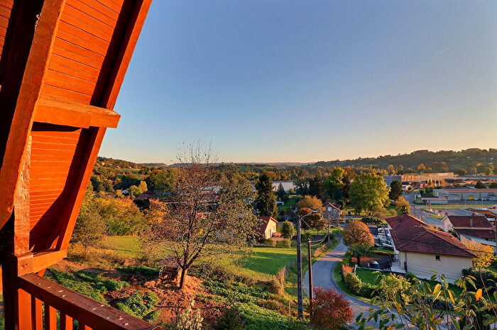 Maison à vendre - Bagnac-sur-Célé - 6 pièces - 5 chambres