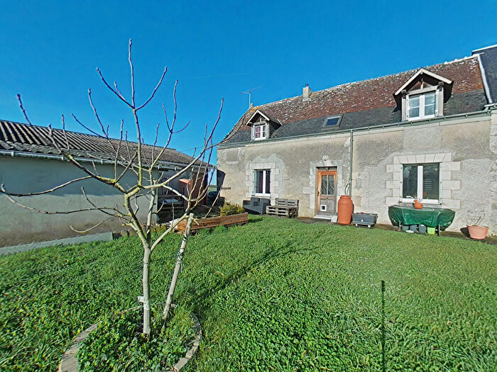 Maison à vendre - Manthelan - 4 pièces - 2 chambres