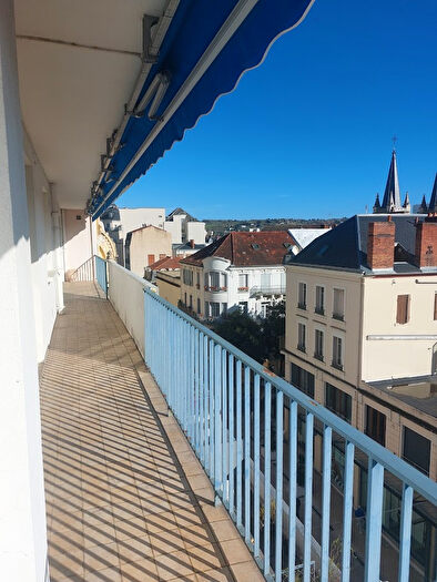Appartement à vendre - Vichy - 4 pièces - 2 chambres