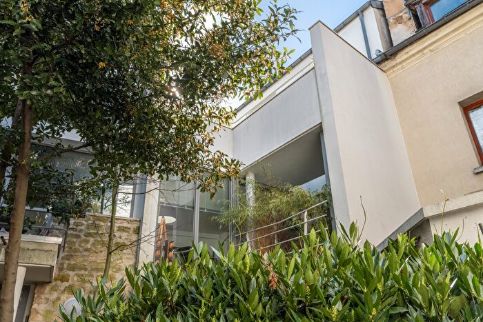 Appartement à vendre - Châtillon - 5 pièces - 4 chambres