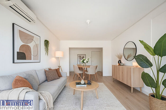 Appartement 4 pièces à vendre - Nîmes