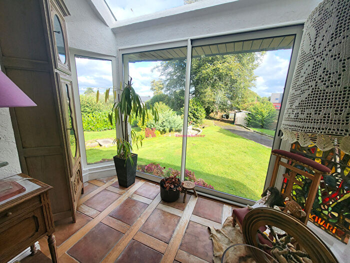 Maison à vendre - Le Drennec - 6 pièces - 4 chambres