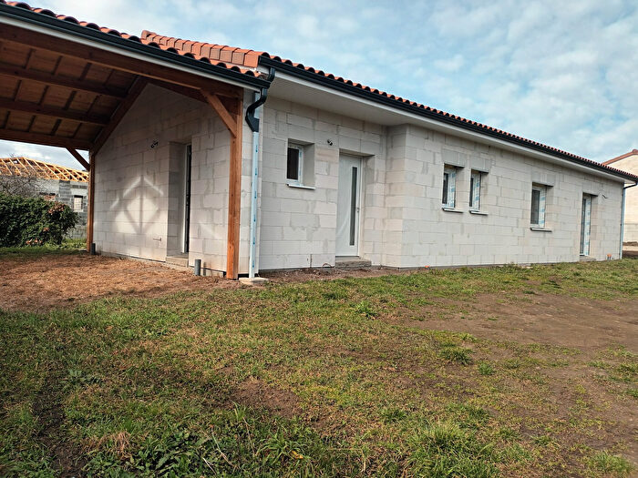 Maison à vendre - Issoire - 4 pièces - 3 chambres