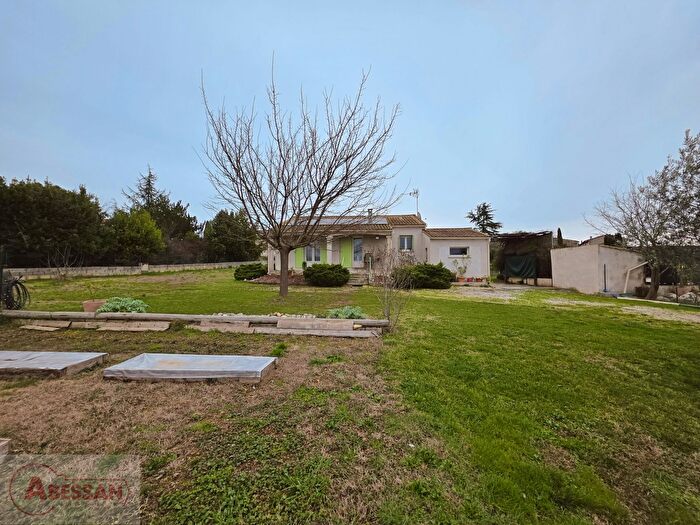 Maison à vendre - Sommières - 4 pièces - 3 chambres