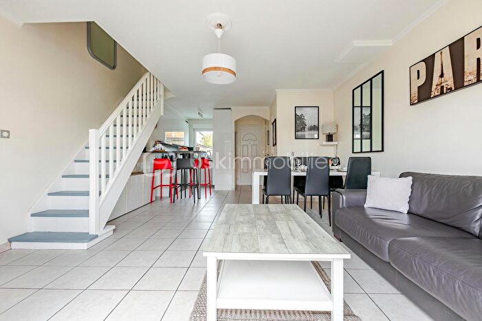 Maison à vendre - Chilly-Mazarin, Centre-ville - 5 pièces - 4 chambres