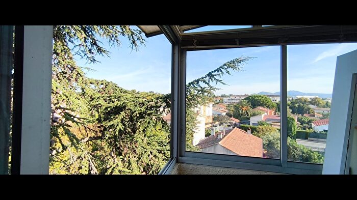 Appartement 2 pièces à vendre à Fréjus, Centre-ville