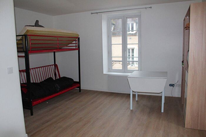 Appartement 1 pièce à Sud, Tonnerre, à louer