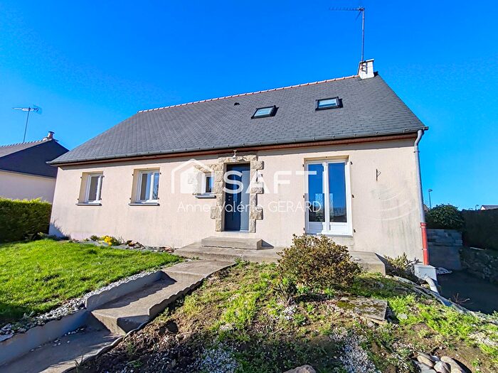 Maison à vendre - Landivy - 5 pièces - 4 chambres