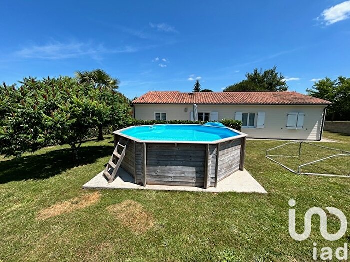 Maison à vendre - Pompaire - 5 pièces - 3 chambres