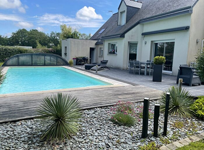 Maison à vendre - Bruz - 8 pièces - 6 chambres