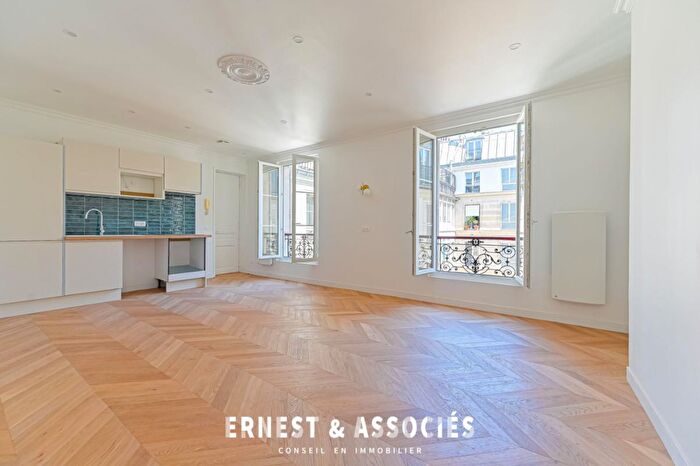 Paris 10ème, Louis Blanc, Aqueduc - Appartement 2 pièces à vendre