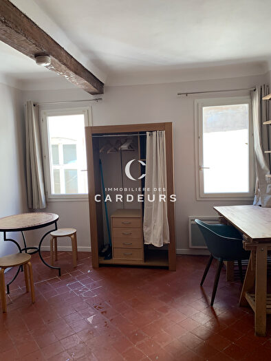 Appartement à louer - Aix-en-Provence, Centre-ville - 1 pièce