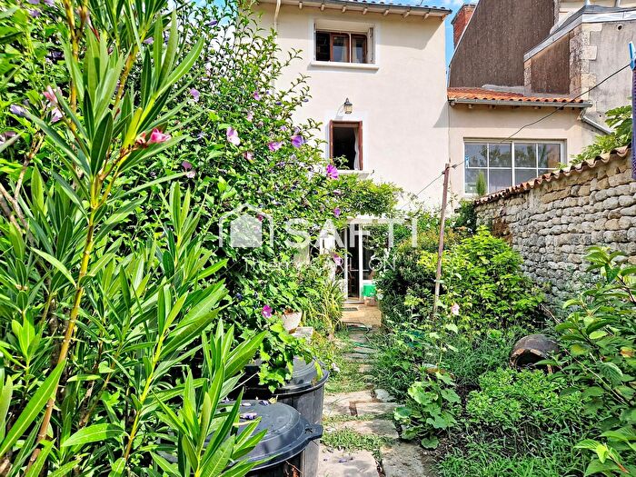Maison 5 pièces à vendre à Saint-Maixent-l'École
