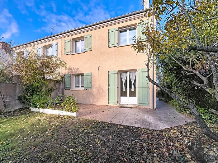 Maison à vendre - Dourdan - 4 pièces - 3 chambres