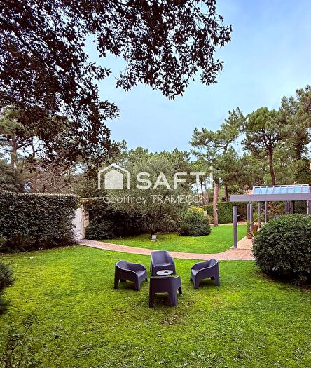 Maison à vendre - Les Sables-dOlonne - 7 pièces - 4 chambres