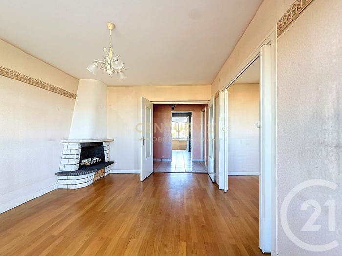 Bourgoin-Jallieu, Pré-Bénit, Quais - Appartement 4 pièces à vendre