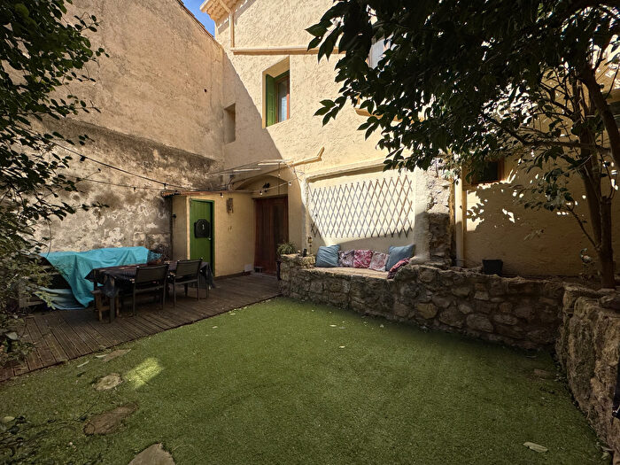 Maison à vendre - Salles-dAude - 6 pièces - 4 chambres