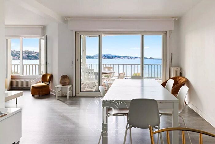 Appartement à vendre - Saint-Jean-de-Luz, Sainte-Barbe - 4 chambres