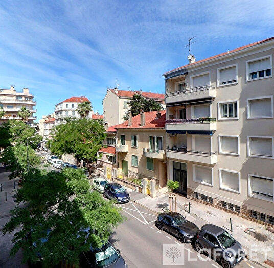 Appartement 1 pièce à vendre à Hyères, Centre-ville