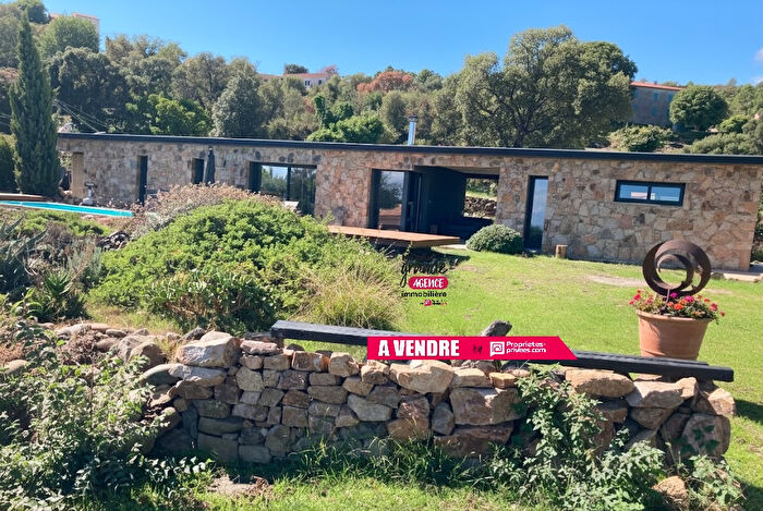 Maison à vendre - Sari-Solenzara - 4 pièces - 3 chambres