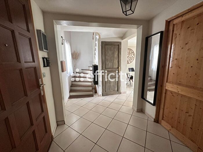 Maison à vendre - Montataire, Gournay, Fonds de Montataire - 7 pièces - 5 chambres