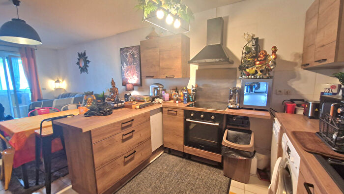 Appartement à vendre - La Seyne-sur-Mer, Nord - 3 pièces - 2 chambres