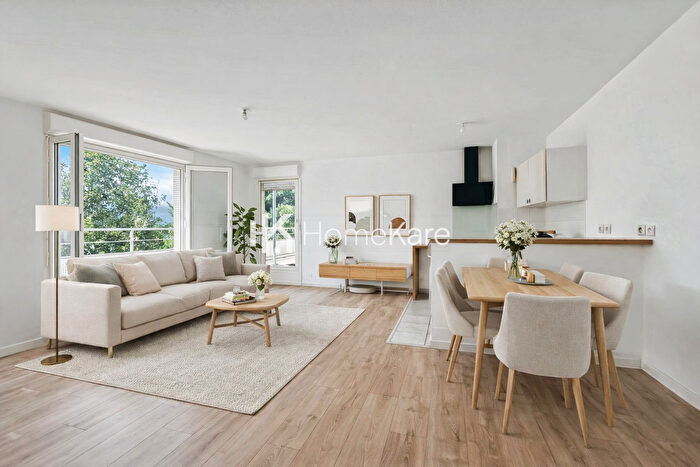 Appartement à vendre - Eysines, Le Bourg - 3 pièces - 2 chambres