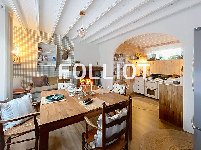 Maison à vendre - Contrières - 6 pièces - 3 chambres