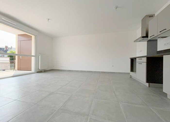 Orléans, La Croix Saint-Marceau, La Mouillère, Pré Pinson : Appartement 3 pièces à louer