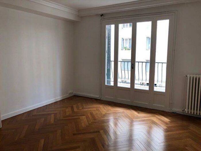 Flammarion, Lyon 4ème arrondissement : Appartement 4 pièces à louer