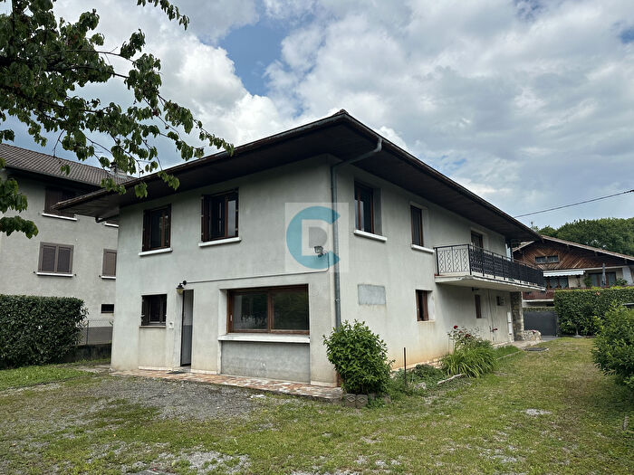 Maison à vendre - Bonneville - 9 pièces - 4 chambres