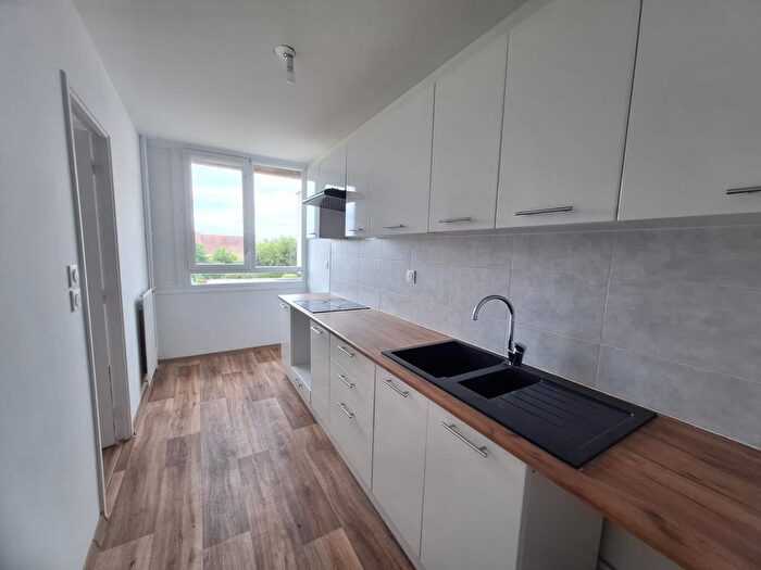 Appartement 2 pièces à Trappes, Centre-ville, Jaurès, Gare, à vendre