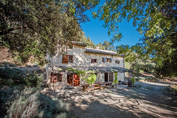 Maison à vendre - Bollène - 5 pièces - 4 chambres