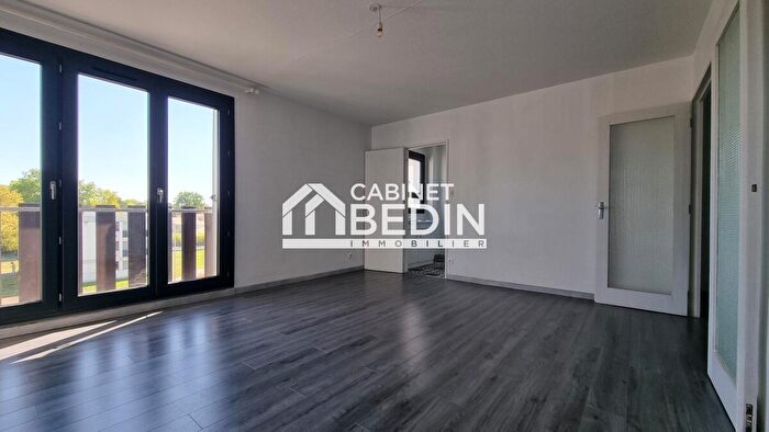 Appartement à louer - Pessac - 3 pièces - 2 chambres