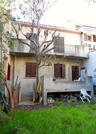 Maison à vendre - Marseille e , Bon Secours - 5 pièces - 4 chambres