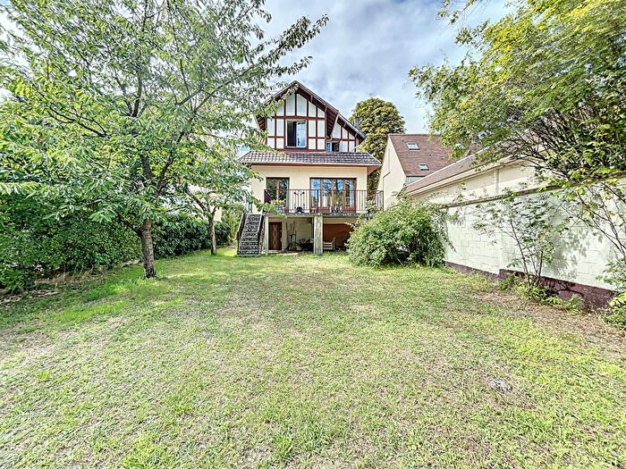 Maison à vendre - Le Vésinet, Charmettes, Merlettes - 7 pièces - 3 chambres