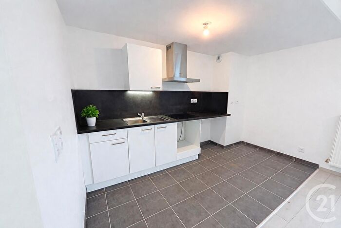 Appartement à louer - Orléans, La Croix Saint-Marceau, La Mouillère, Pré Pinson - 3 pièces - 2 chambres