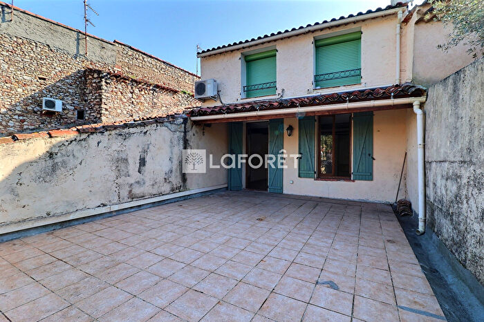 Appartement à vendre - Cuers - 3 pièces - 2 chambres