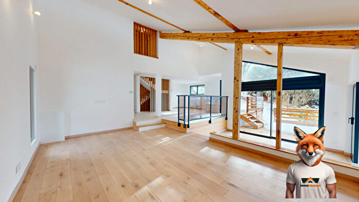 Maison à vendre - Samoëns - 7 pièces - 6 chambres