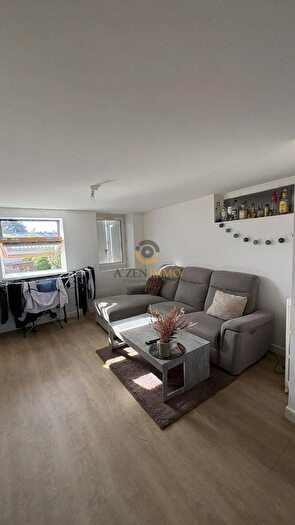 Bel-Air Belle Feuille Abattoir, Bressuire : Appartement 4 pièces à louer