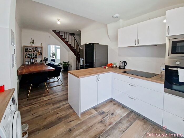 Appartement 4 pièces à Dax, Centre-ville, Saint-Vincent, à vendre