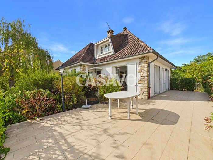 Maison 7 pièces à Argenteuil, Les Coteaux, à vendre