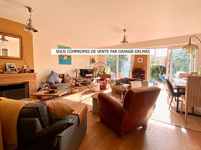 Maison à vendre - Le Bouscat, Barrière du Médoc - 6 pièces - 5 chambres