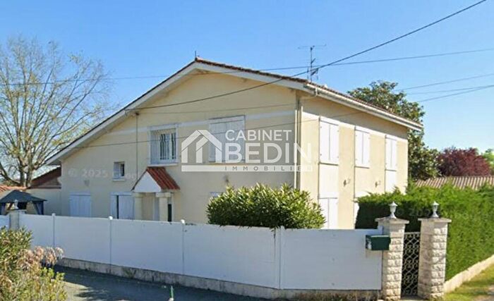 Maison à vendre - Villegouge - 6 pièces - 5 chambres