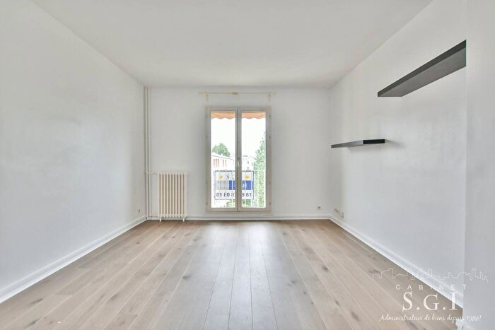 Appartement 3 pièces à Le Fort, Montrouge, à louer