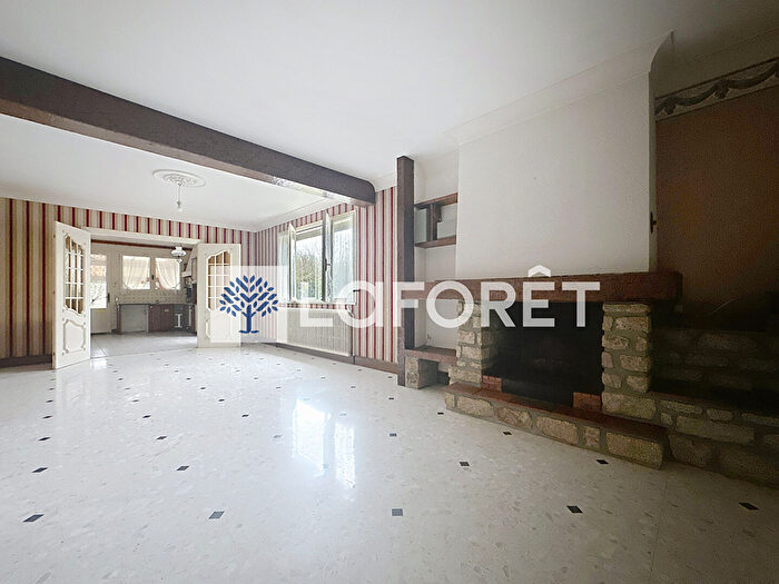 Maison à vendre - Moncoutant - 6 pièces - 3 chambres