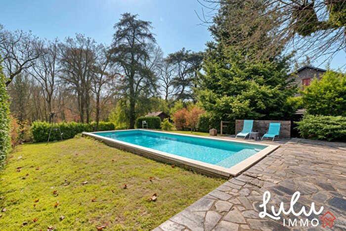 Maison à vendre - Écully, Les Serres, Vivier - 7 pièces - 5 chambres