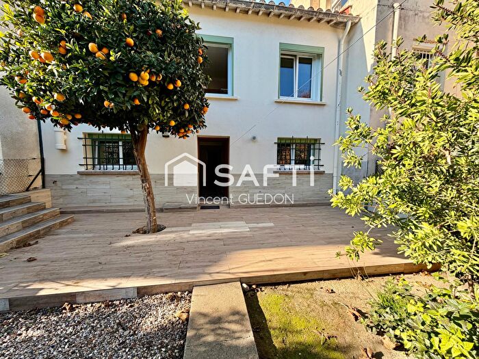 Maison à vendre - Perpignan, Moyen-Vernet - 5 pièces - 3 chambres