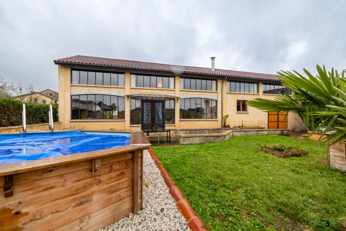 Maison à vendre - Geaune - 7 pièces - 5 chambres