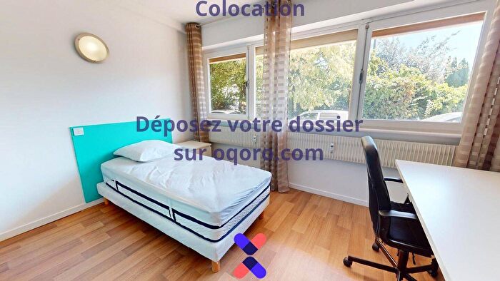 Appartement à louer - Laurier-Merande, Chambéry - 6 pièces - 5 chambres